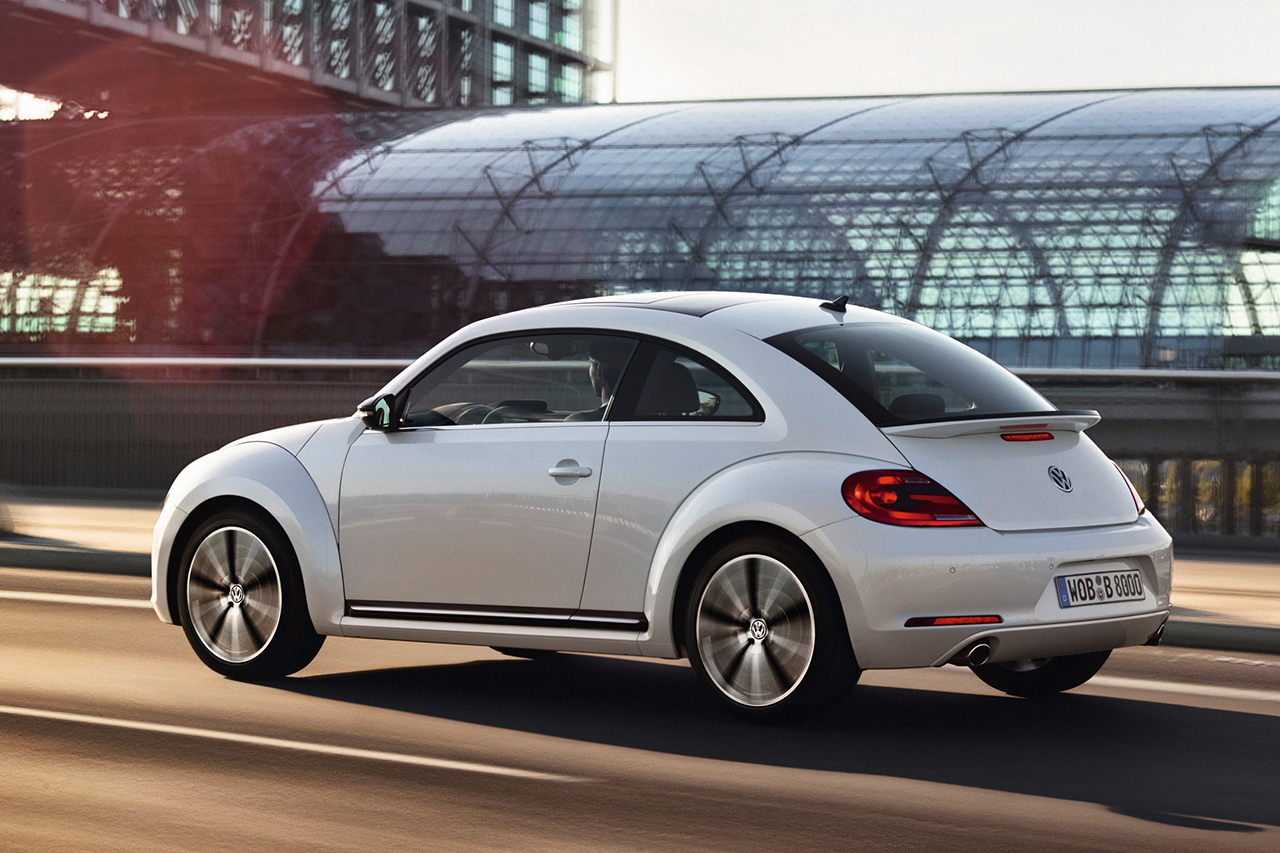 History of the Volkswagen Beetle: The "Bug" Takeover - Motofutura
