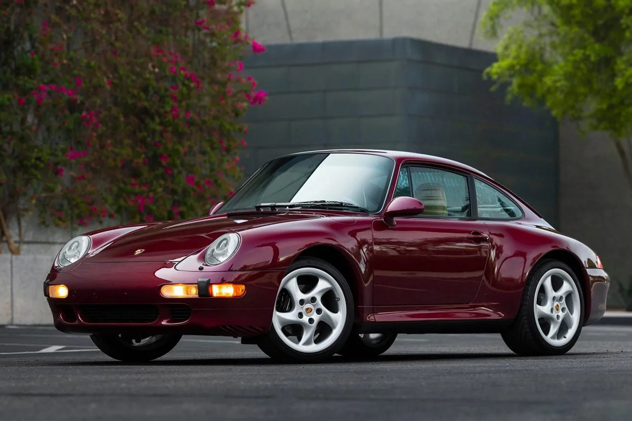 History of the Air-Cooled Porsche 911 Generations - Porsche 911 (1964 ...