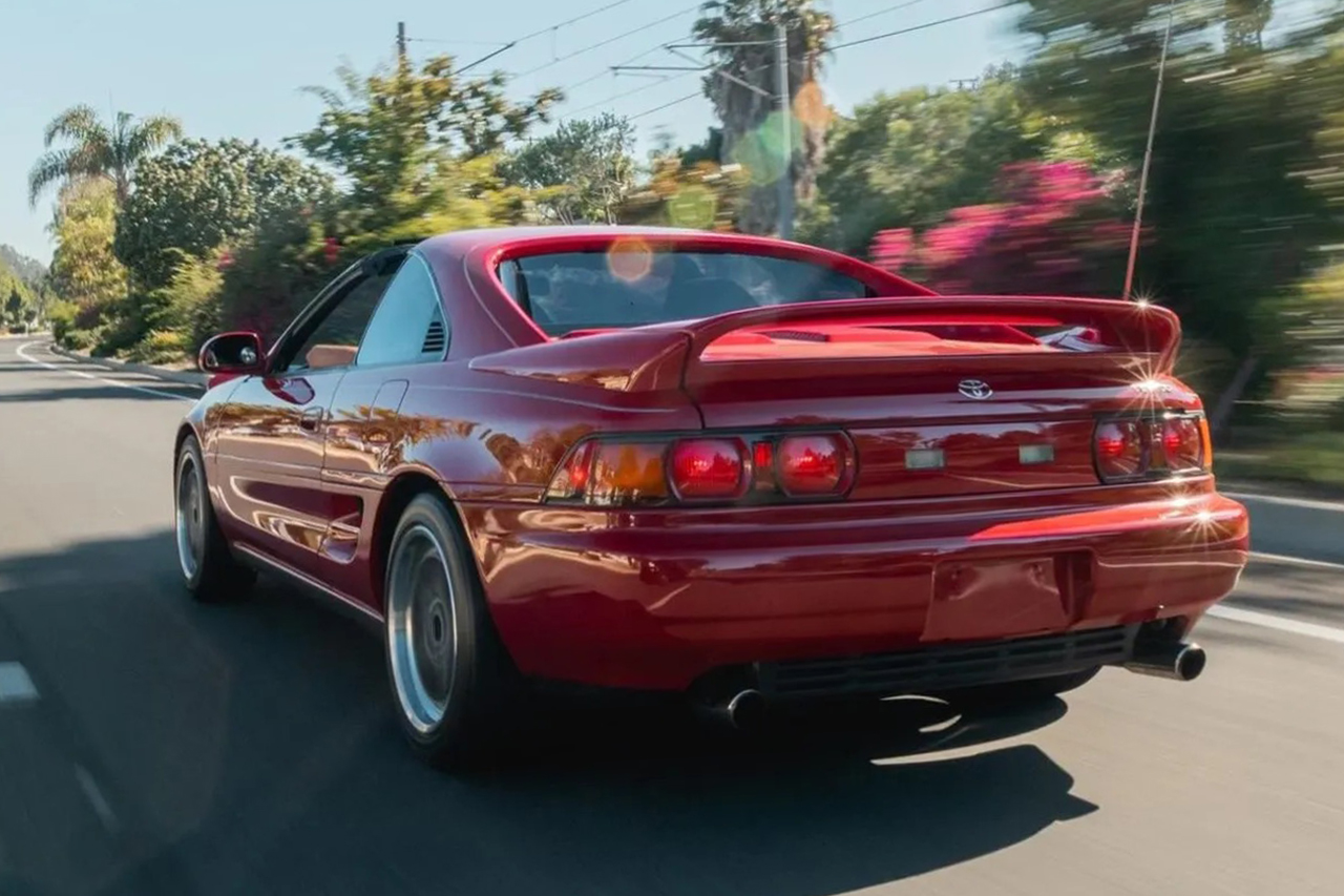 Toyota MR2: The Compact Mid Engine Sports Car - Motofutura