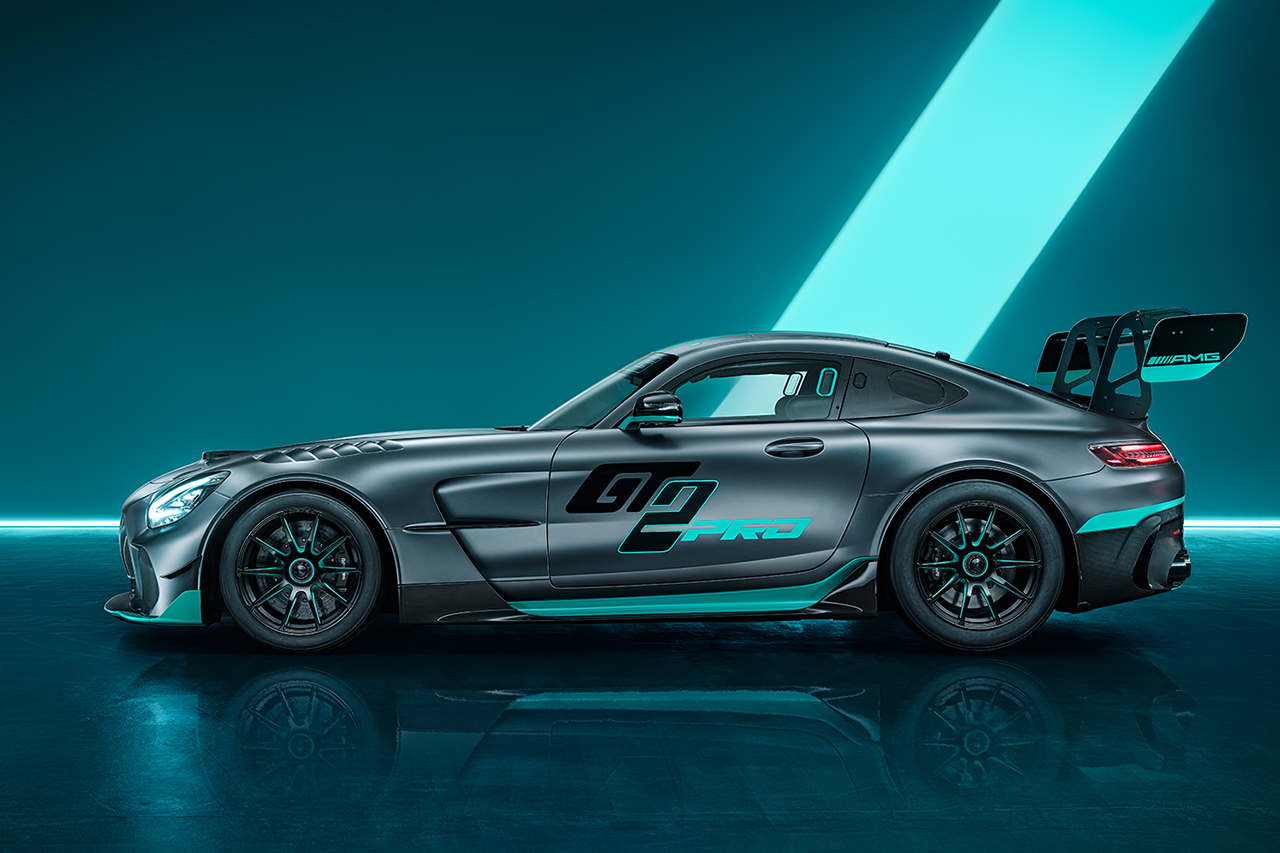 Mercedes-AMG GT2 PRO: Automotive Racing’s Newest Racecar - Motofutura