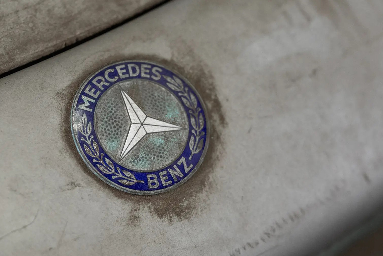 Mercedes-Benz 300 SL: Icon Highlight for the Junkyard Collection ...