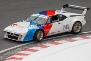 BMW M1: BMW 's First Mid-Engined Sports Car - Motofutura